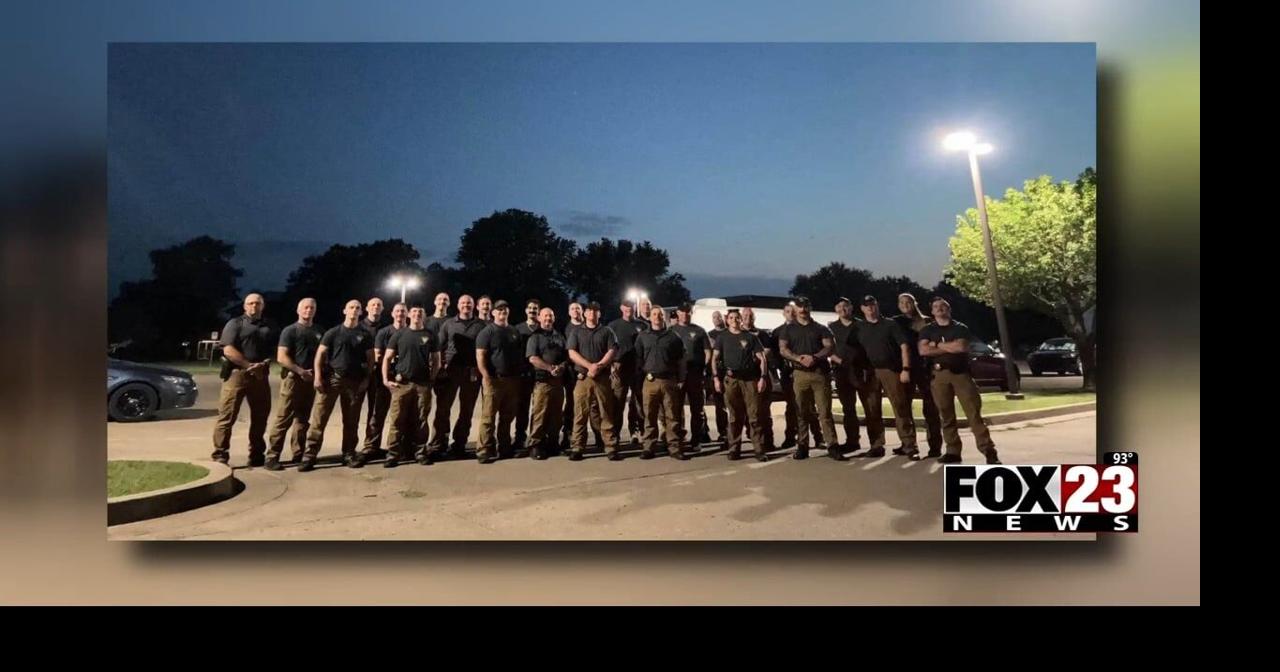 28 TPD officers join thousands of other officers at RNC | News | fox23.com