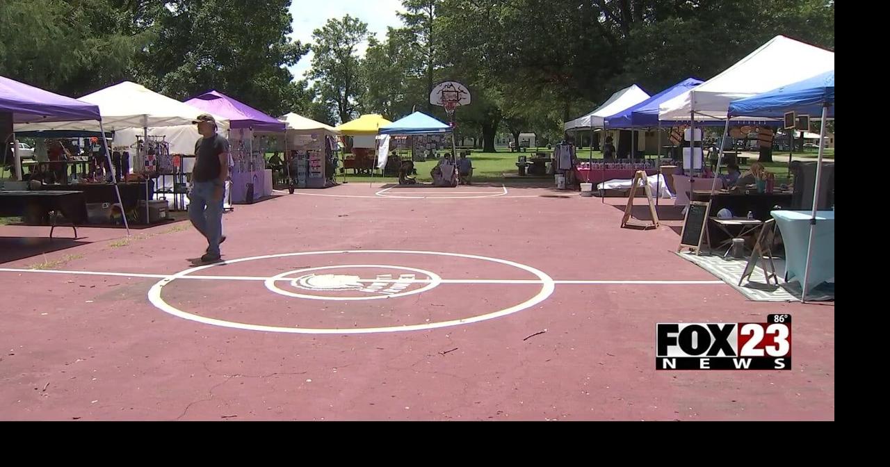 Contestants compete in Nowata's 5th Hillbilly Handfishin' Tournament ...