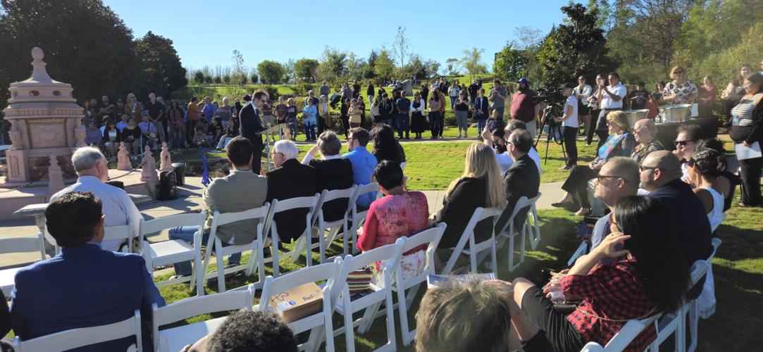 Tulsa Botanic Garden celebrates Caja de Agua fountain, offers free ...