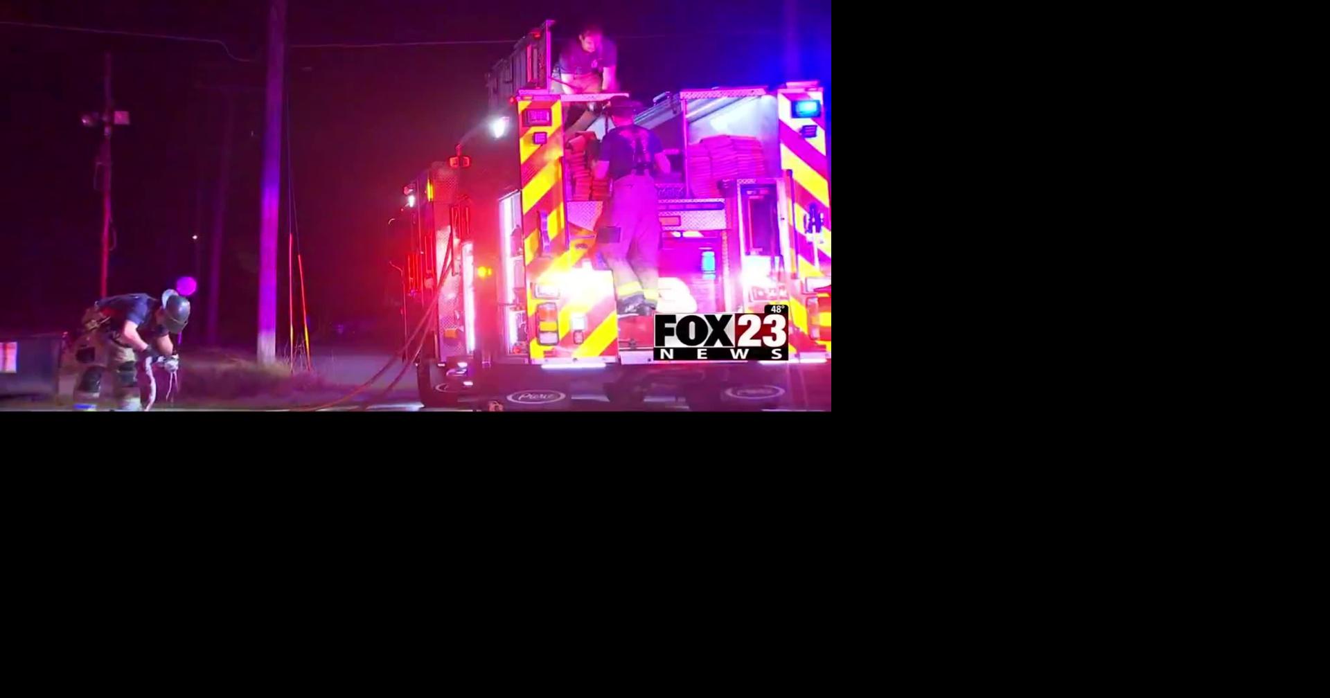 Firefighters respond to a building fire in north Tulsa | News | fox23.com
