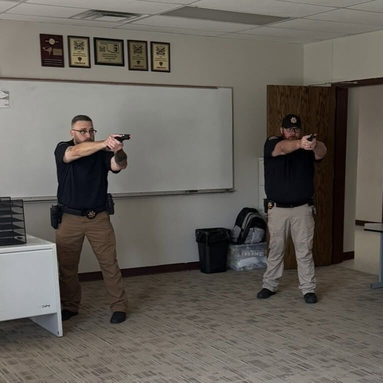 OCSO School Resource Officers participate in active shooter training ...