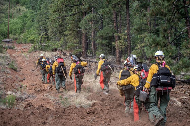 12 OK National Guardsmen fire training in Arizona assist with battling ...