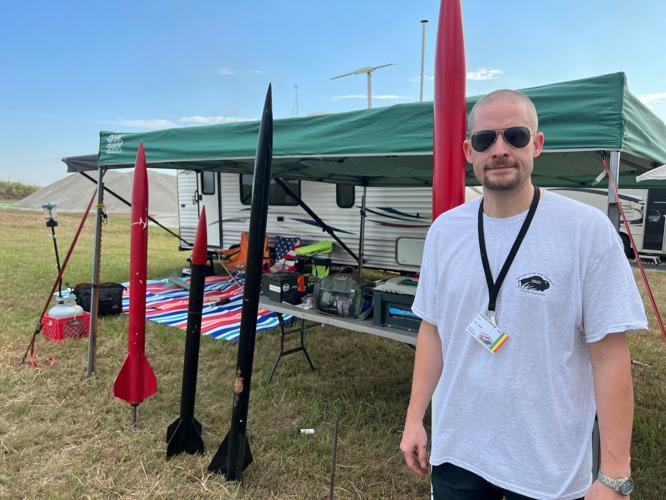 Photos: Tulsa Rocketry Club hosts rocket launch at Pawhuska Airport ...