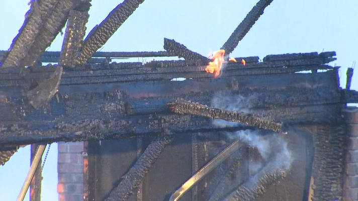 Photos: Multiple homes burn near 81st and Delaware in Tulsa | | fox23.com