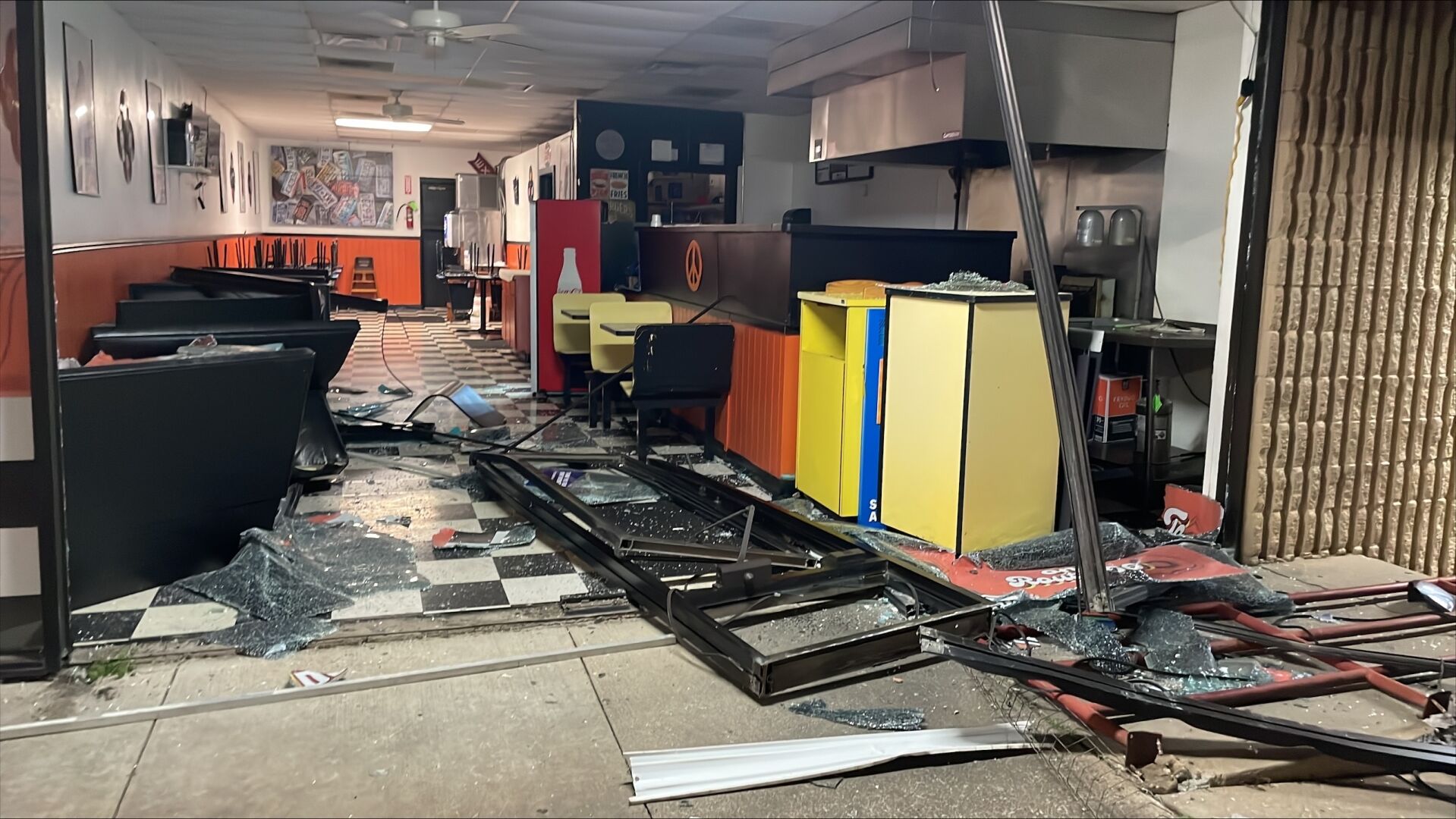 Driver arrested after truck crashes into building in Catoosa | News ...