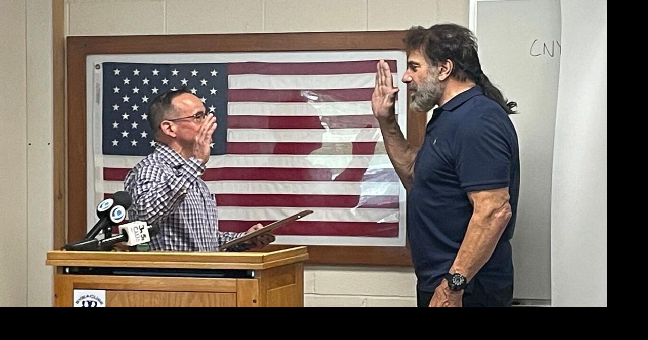 Hulk-a-mania: Lou Ferrigno named honorary Syracuse police officer ...