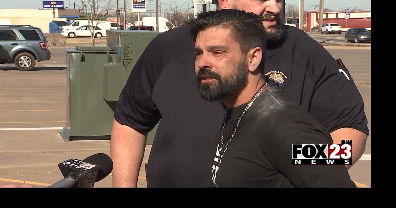 Man taken into custody after standoff at midtown Tulsa motel | News ...