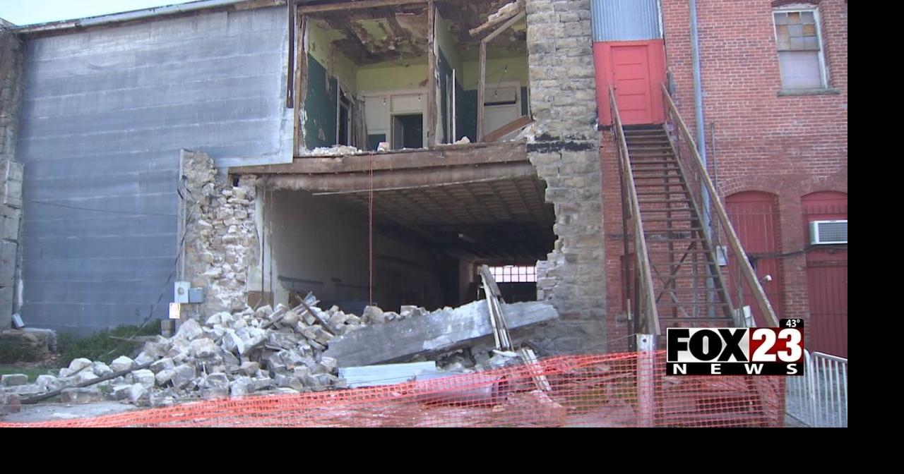 100-year-old Pawhuska building partially collapses | News | fox23.com