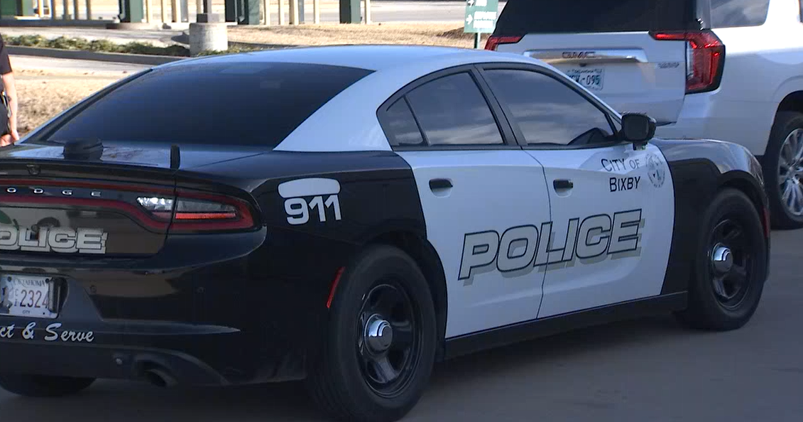 Bixby police locate parents of found child | News | fox23.com