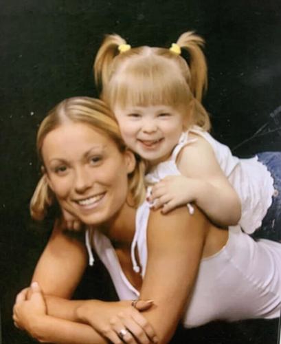 Madelyn Taylor is local artist, Scott Taylor's adopted daughter ...