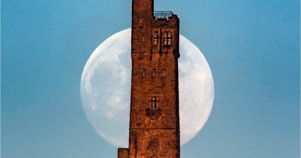 Super flower moon 2020: 10 stunning photos of May’s full moon ...