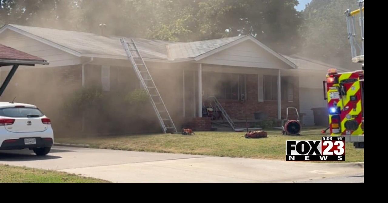 Tulsa firefighters respond to house fire in east Tulsa | News | fox23.com