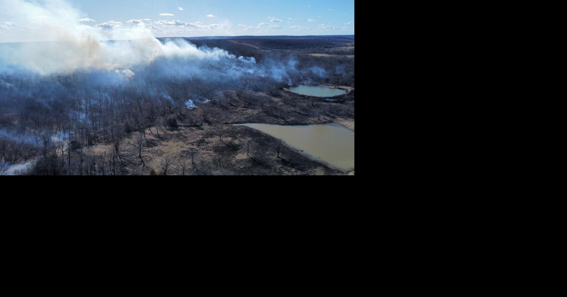 Multiple fire departments help fight grass fire in Sperry | News ...