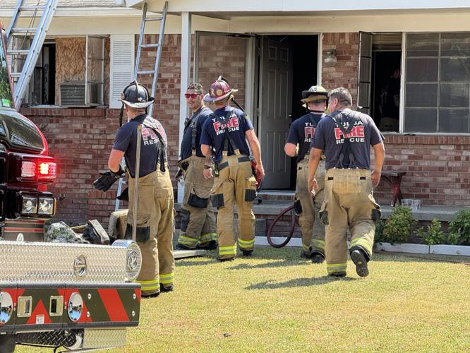 Tulsa firefighters respond to house fire in east Tulsa | News | fox23.com