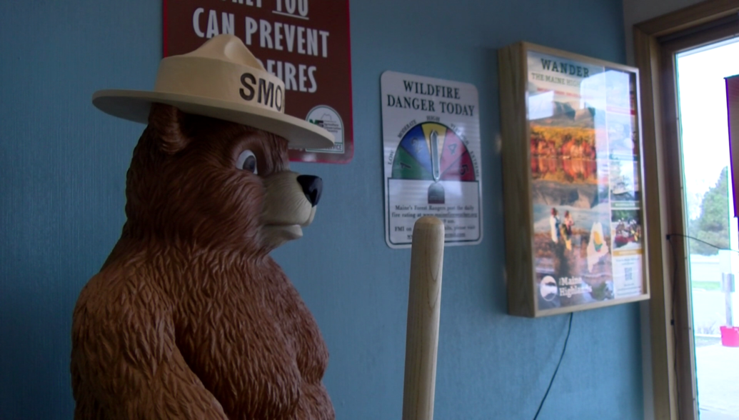 Smokey the Bear statue unveiled for 'Wildfire Prevention Awareness Week ...