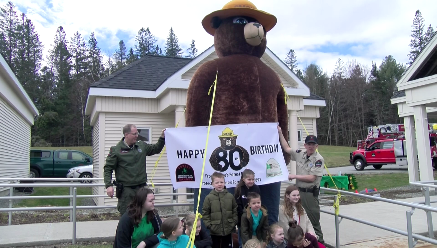 Smokey the Bear statue unveiled for 'Wildfire Prevention Awareness Week ...