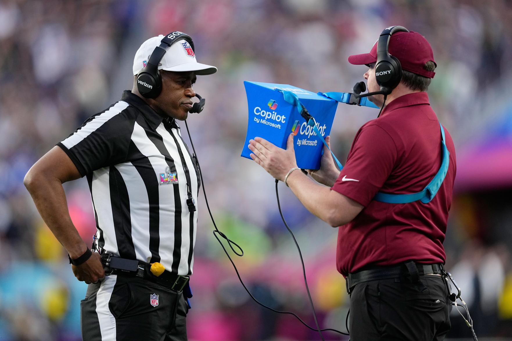 NFL and referees agree on a 7-year collective bargaining agreement ...