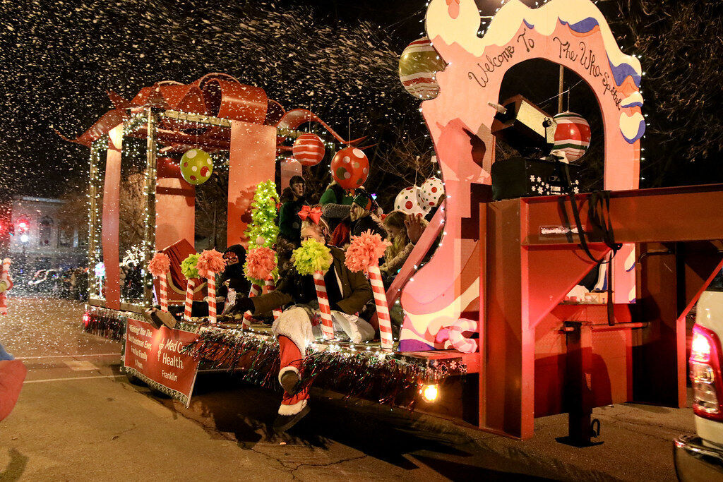 HOLIDAY CHEER | News | franklinfavorite.com