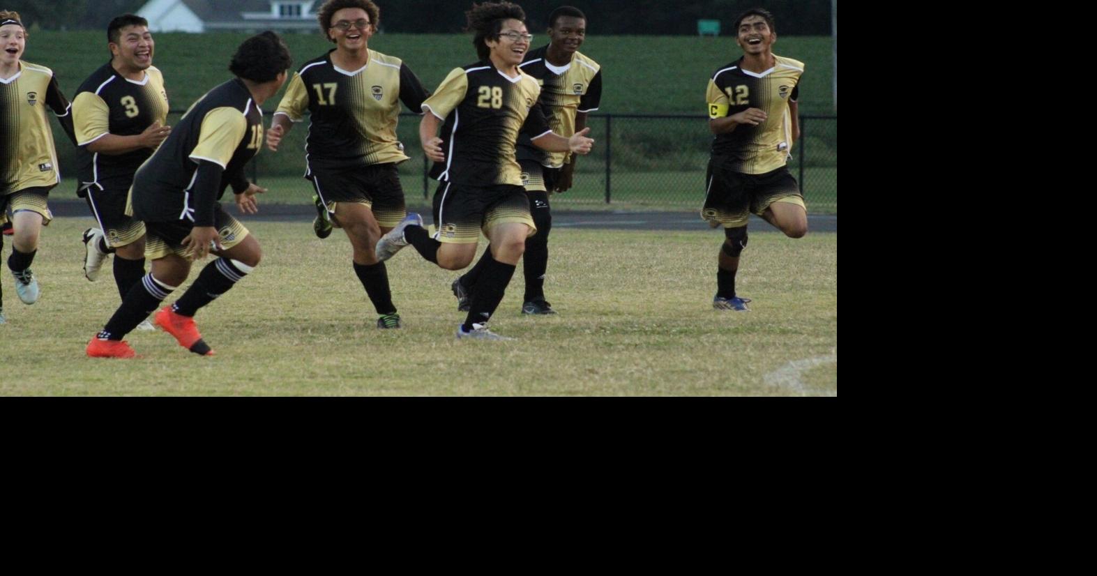 Panthers put away Wildcats | Sports | franklinfavorite.com