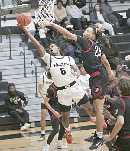 Russellville triumphs in Roy’s Bar-B-Que Classic final, edge John ...