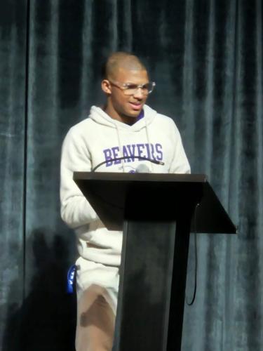Flippin makes history with golf letter of intent signing | Sports ...