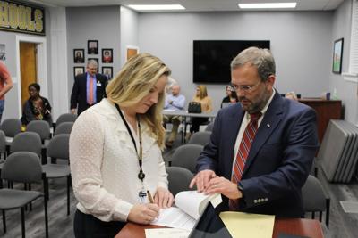 Russellville School Board welcomes new member | News | franklinfavorite.com