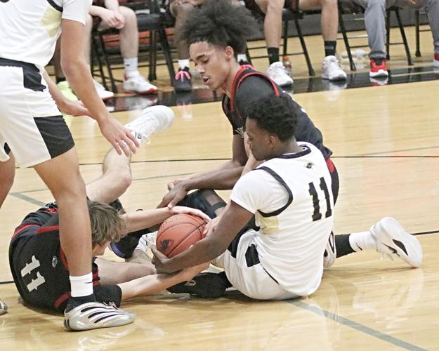 Russellville triumphs in Roy’s Bar-B-Que Classic final, edge John ...