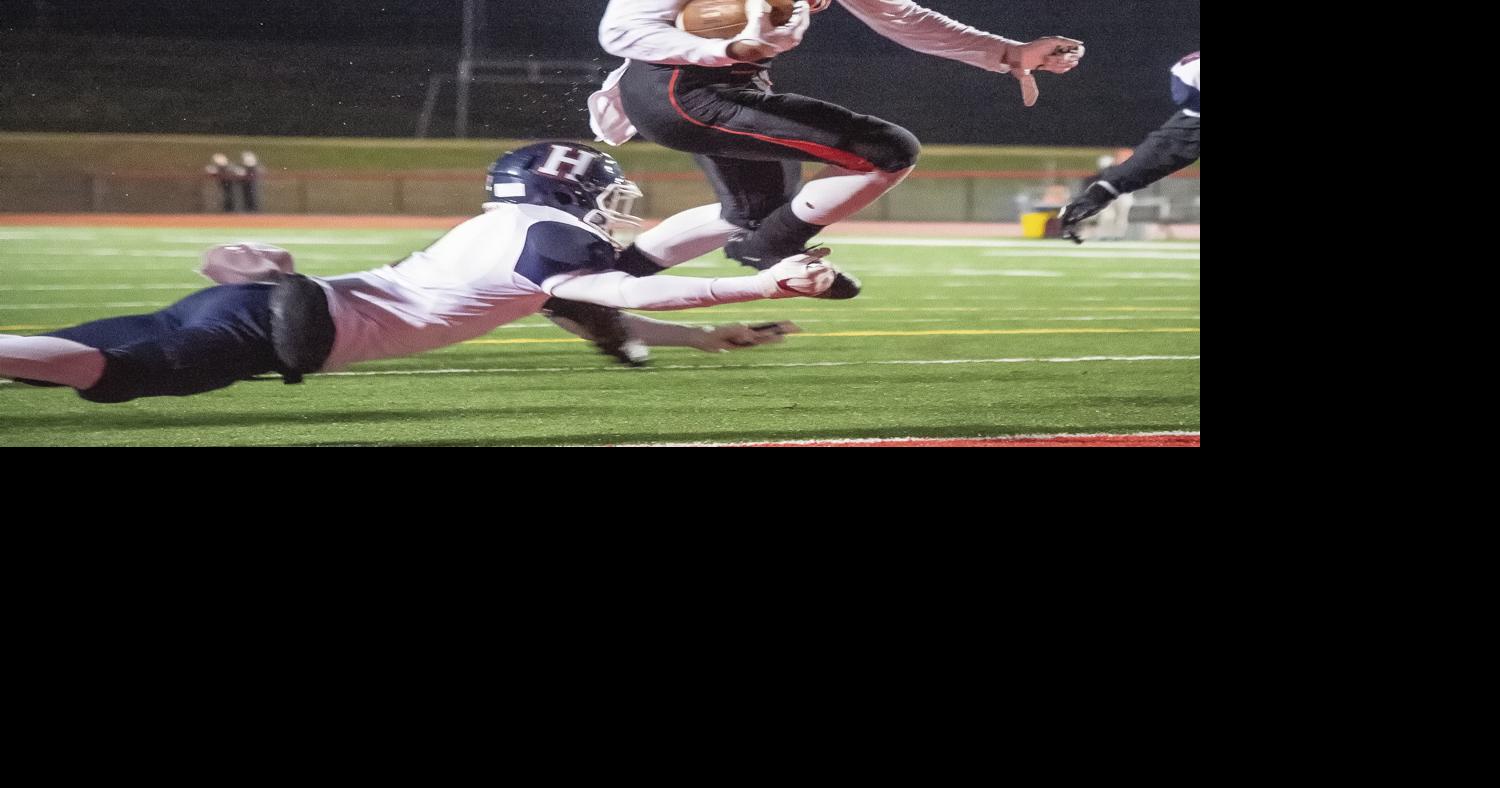 Photos: Brooke Point football defeats Harrisonburg to advance