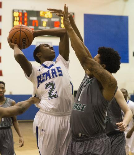 Boys basketball: Riverbend outmuscles Colonial Forge for win