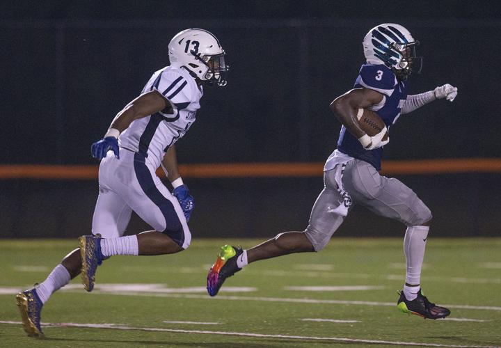 High school football: Stone Bridge rallies past Colonial Forge