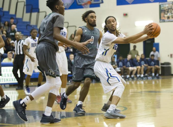 Region 6B boys basketball quarterfinal: One-for-all effort boosts Riverbend