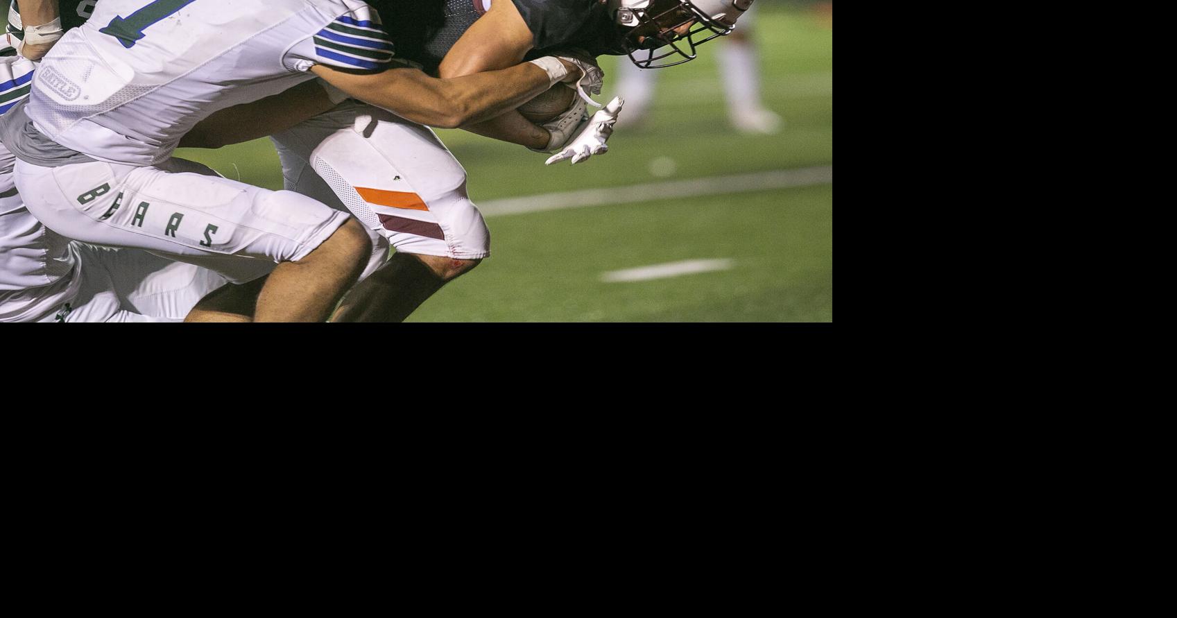 High school football: Mountain View holds Riverbend in check, earn ...