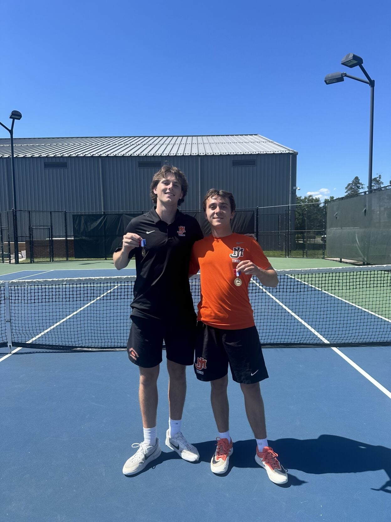 Quinton, Van Zandt win consecutive Region 3B doubles titles