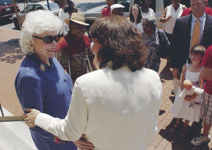 Philanthropist Doris Buffett dies at 92