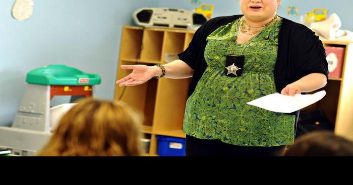 Investigator gives Caroline real-life SVU