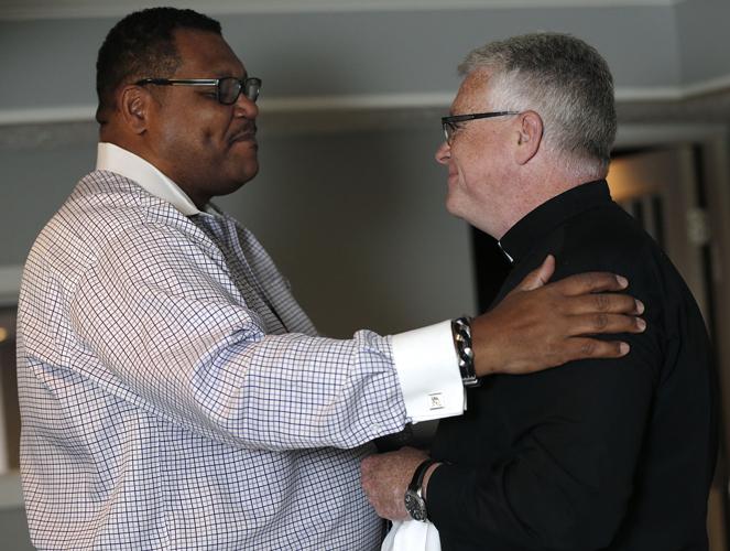 Fredericksburg priest known for interfaith outreach says goodbye