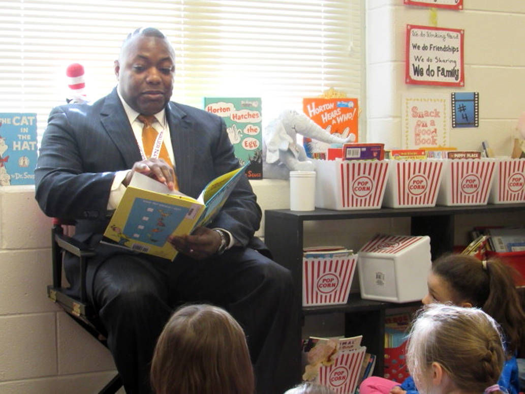 Lewis and Clark Elementary celebrates Read Across America Day