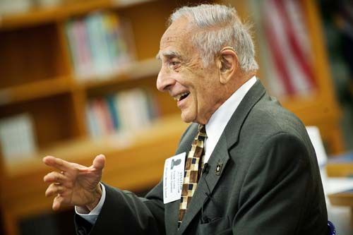 Survivor shares firsthand Holocaust tale