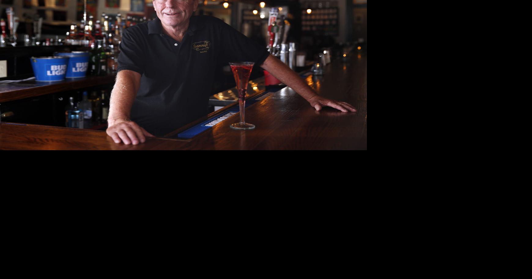 Sammy T's Larry Warren mixes up a New Year's Eve Surprise