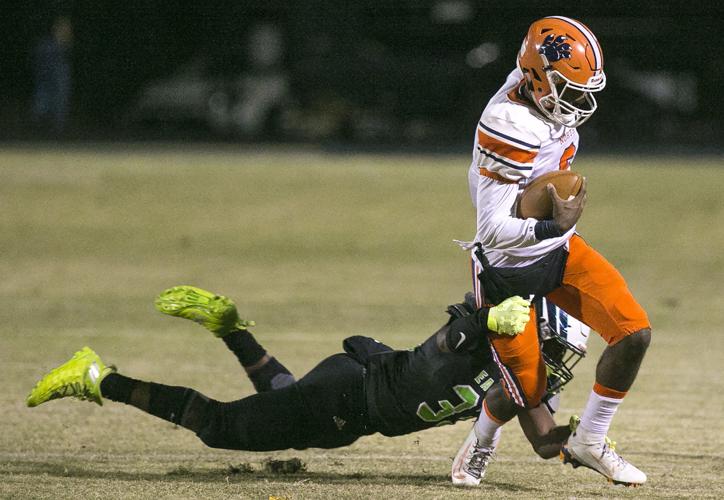 High school football: Lowe steps up all facets of his game to lead ...