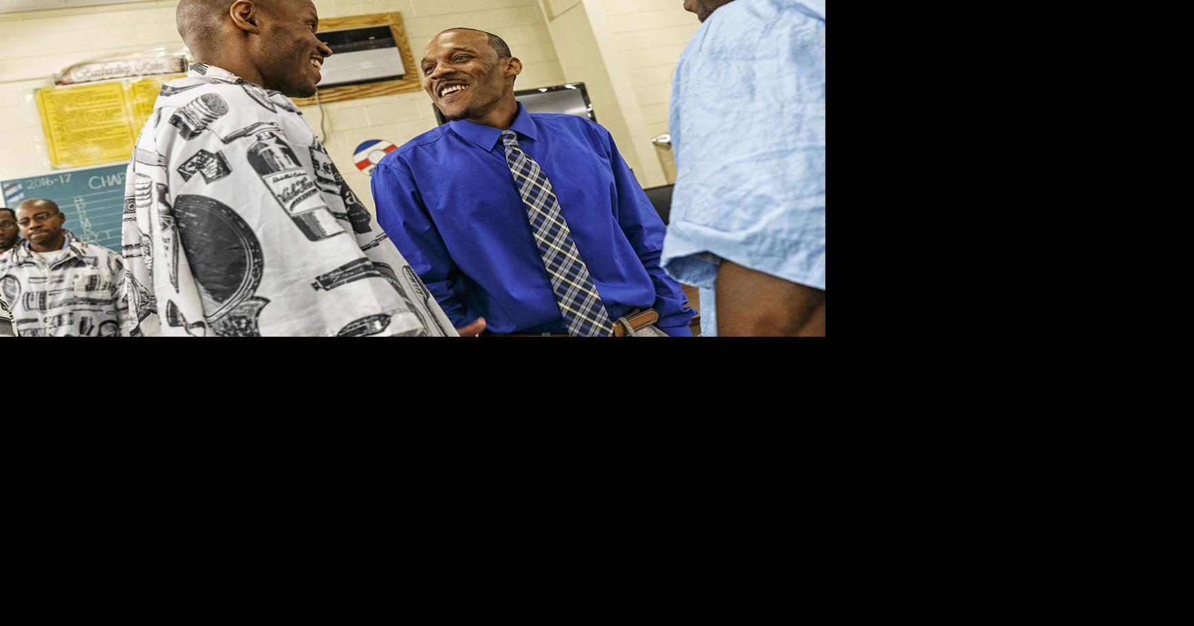 Barber program gives former inmates a chance on the outside