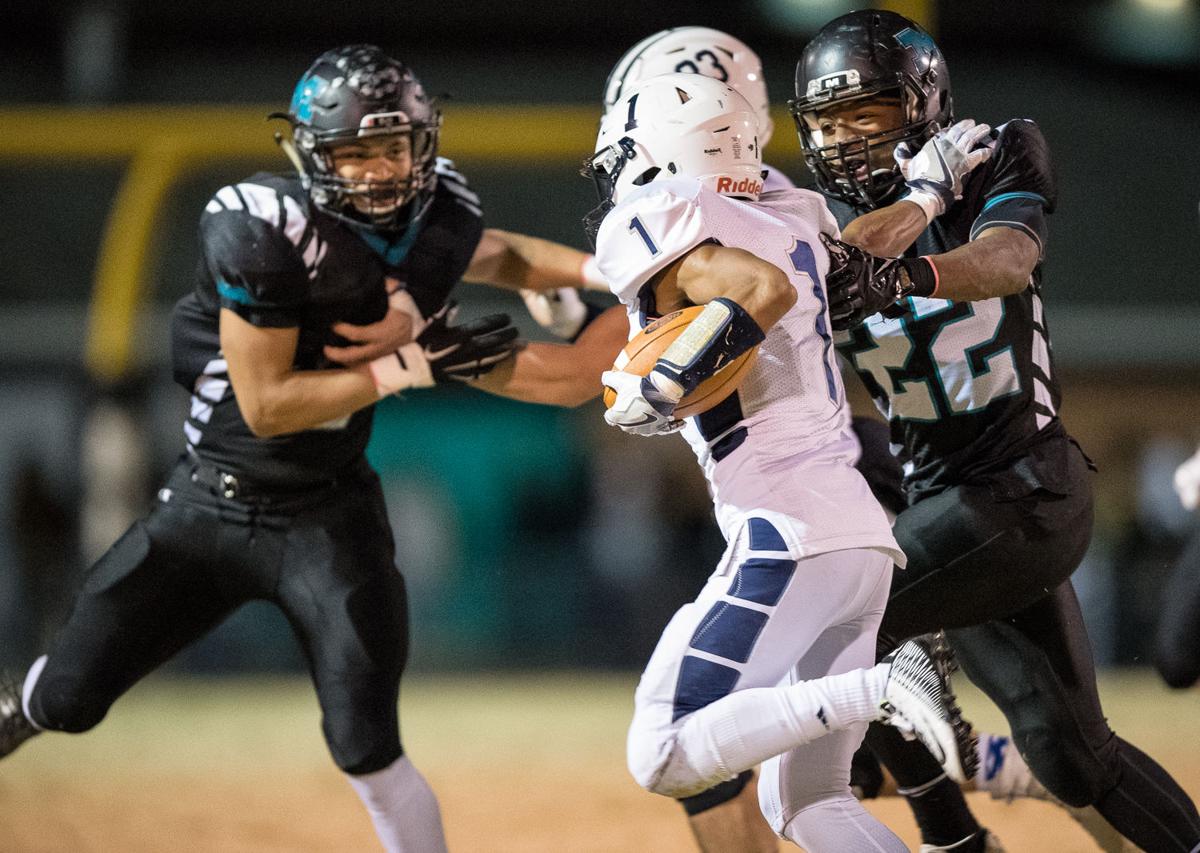 Stone Bridge at Massaponax football | Gallery | fredericksburg.com