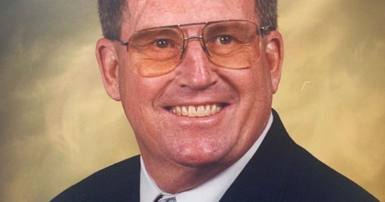Holsinger, David R.