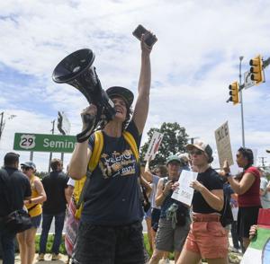 Photos: 'No Kings' protests around Virginia