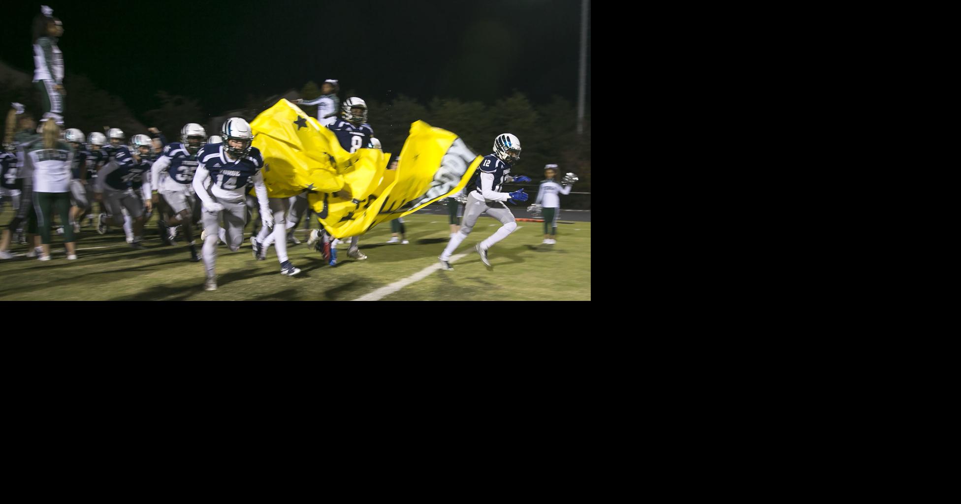PHOTOS: Massaponax at Colonial Forge football