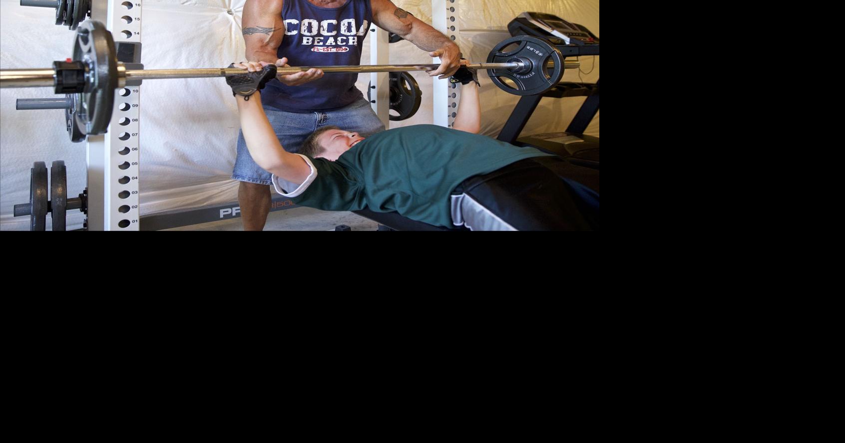 Local powerlifter continues breaking records at age 70