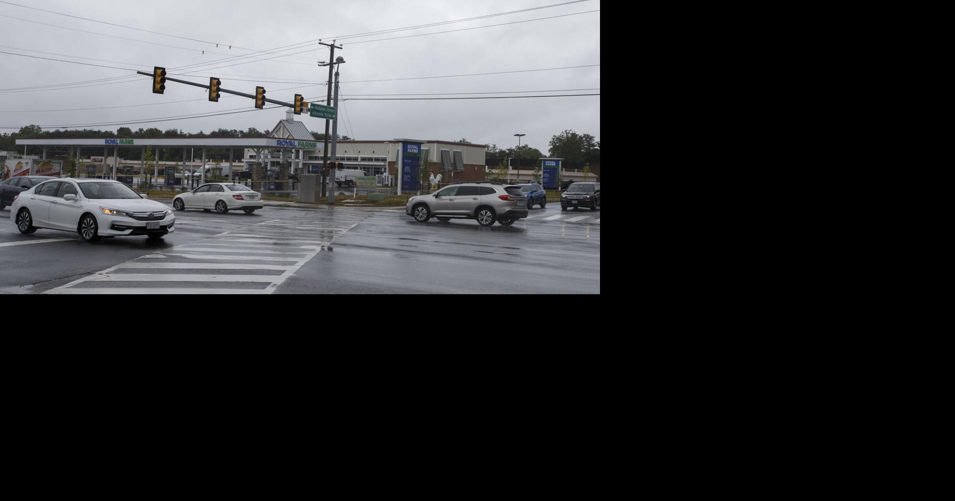 Residents, city officials share concern over cars exiting Route 3 gas ...
