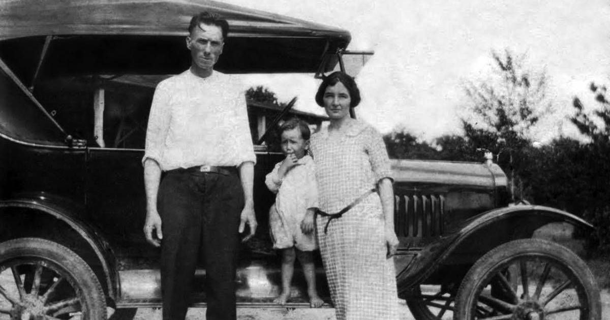 King George family gets a peek into the past, courtesy of an ancestor's ...