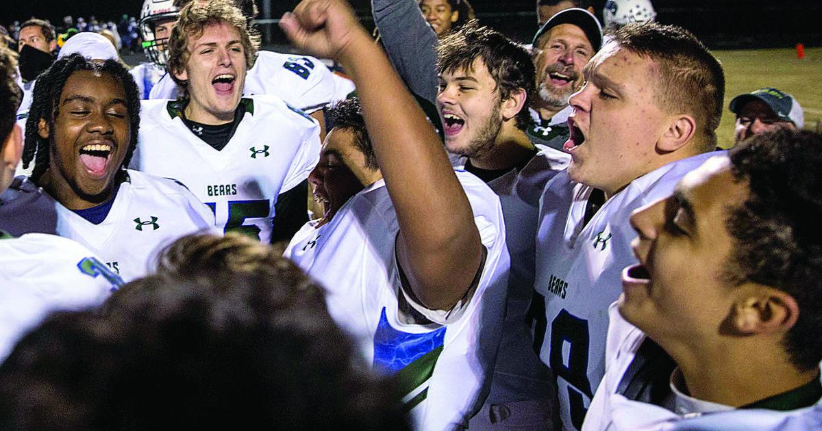 High school football: Riverbend Bears keep the faith
