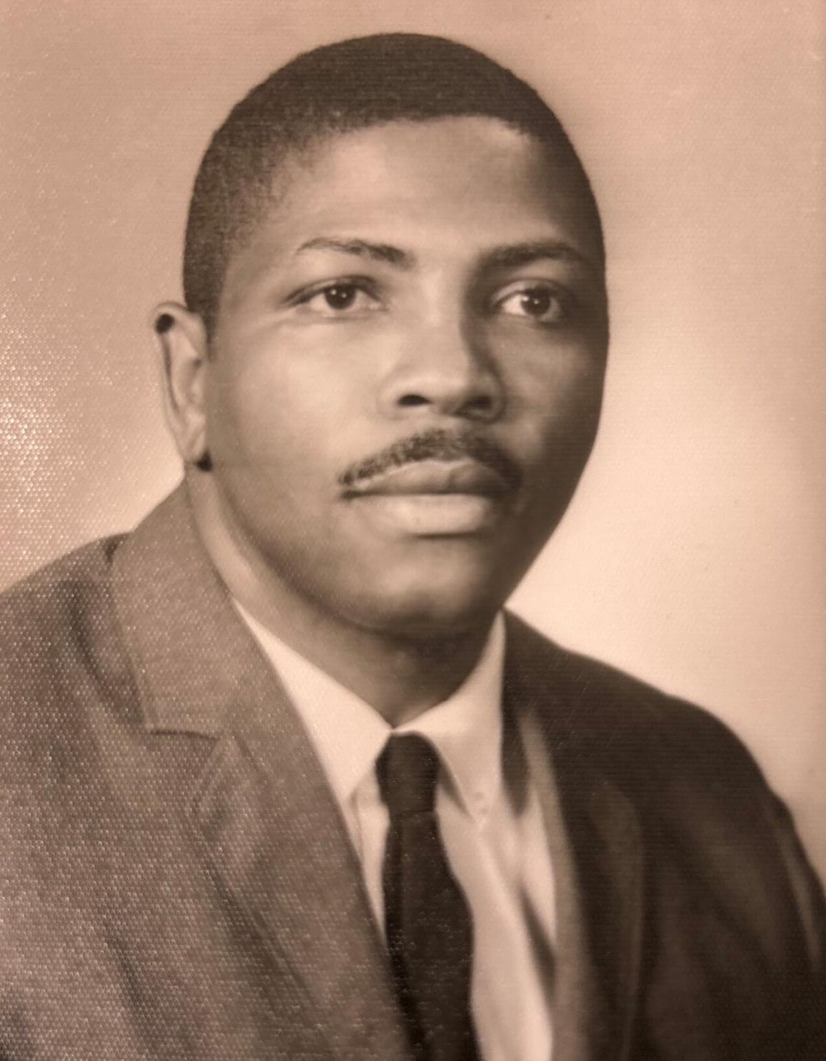 Iconic Fredericksburg artist, teacher Johnny Johnson dies at 86